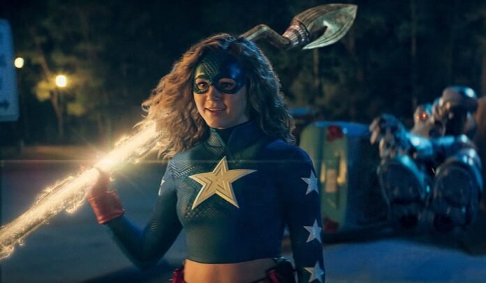 Stargirl 3x09: la sinossi anticipa una battaglia terrificante - NerdPool